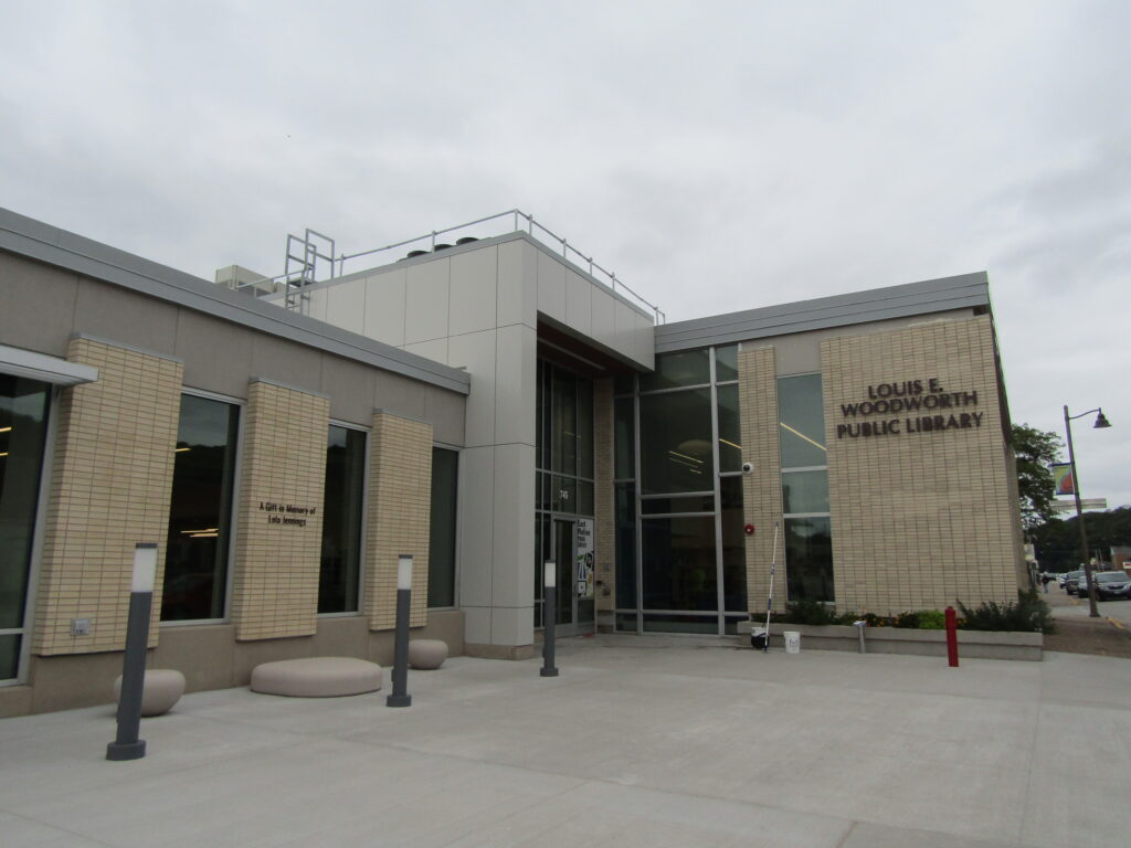 'Perfect’ East Moline library has grand opening