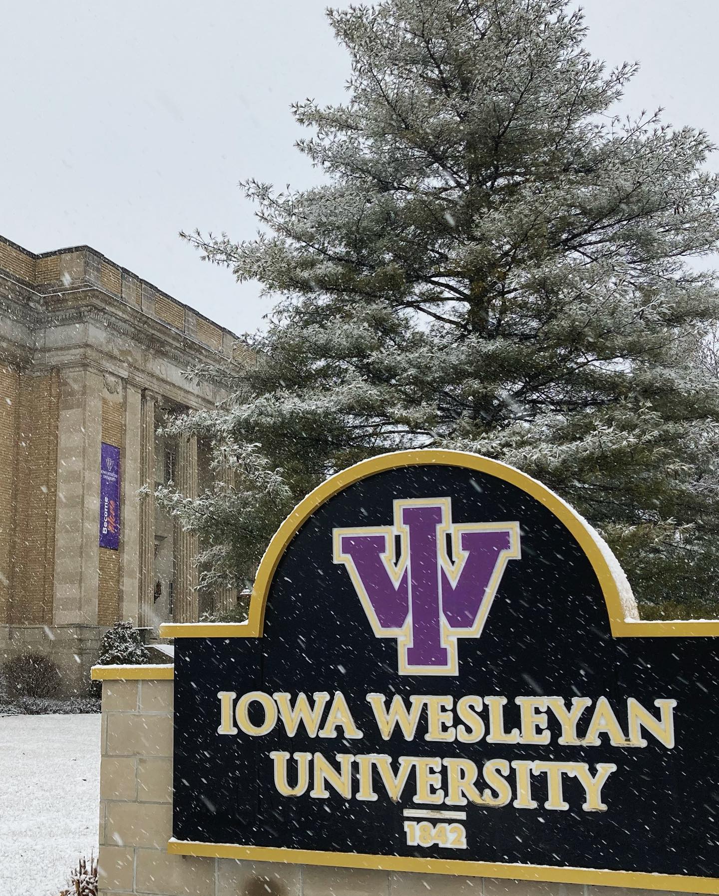Iowa Wesleyan University to close