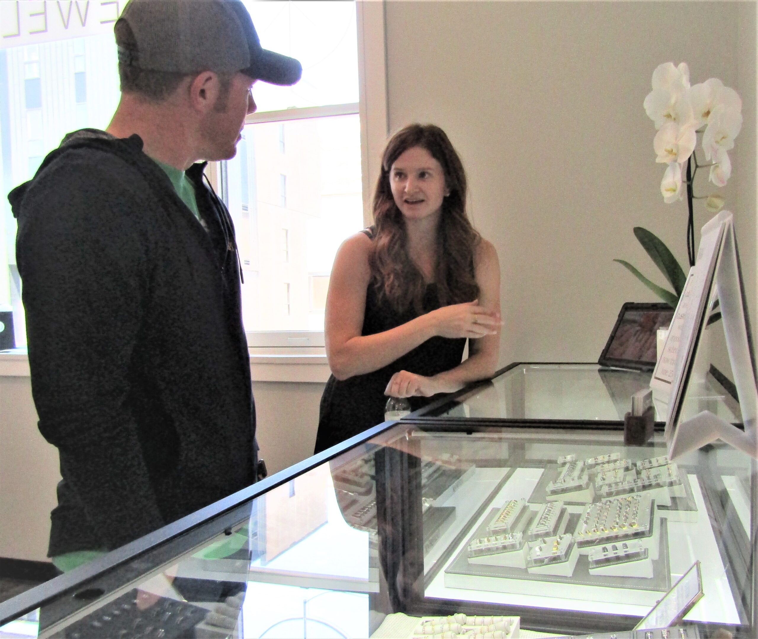 Rosalee Jewelry helps people find ways to celebrate life’s big events