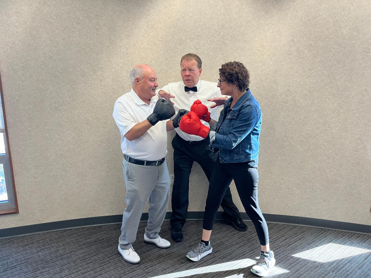 Ploehn, Tombergs duke it out for CASI fundraiser