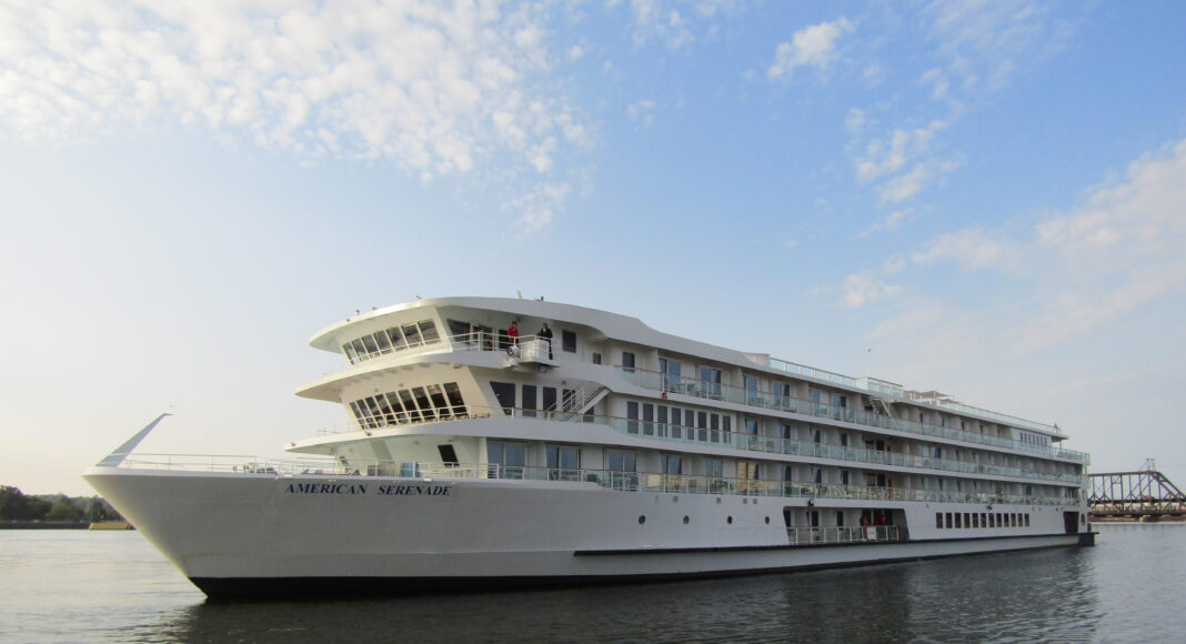 American Serenade riverboat gets official QC welcome