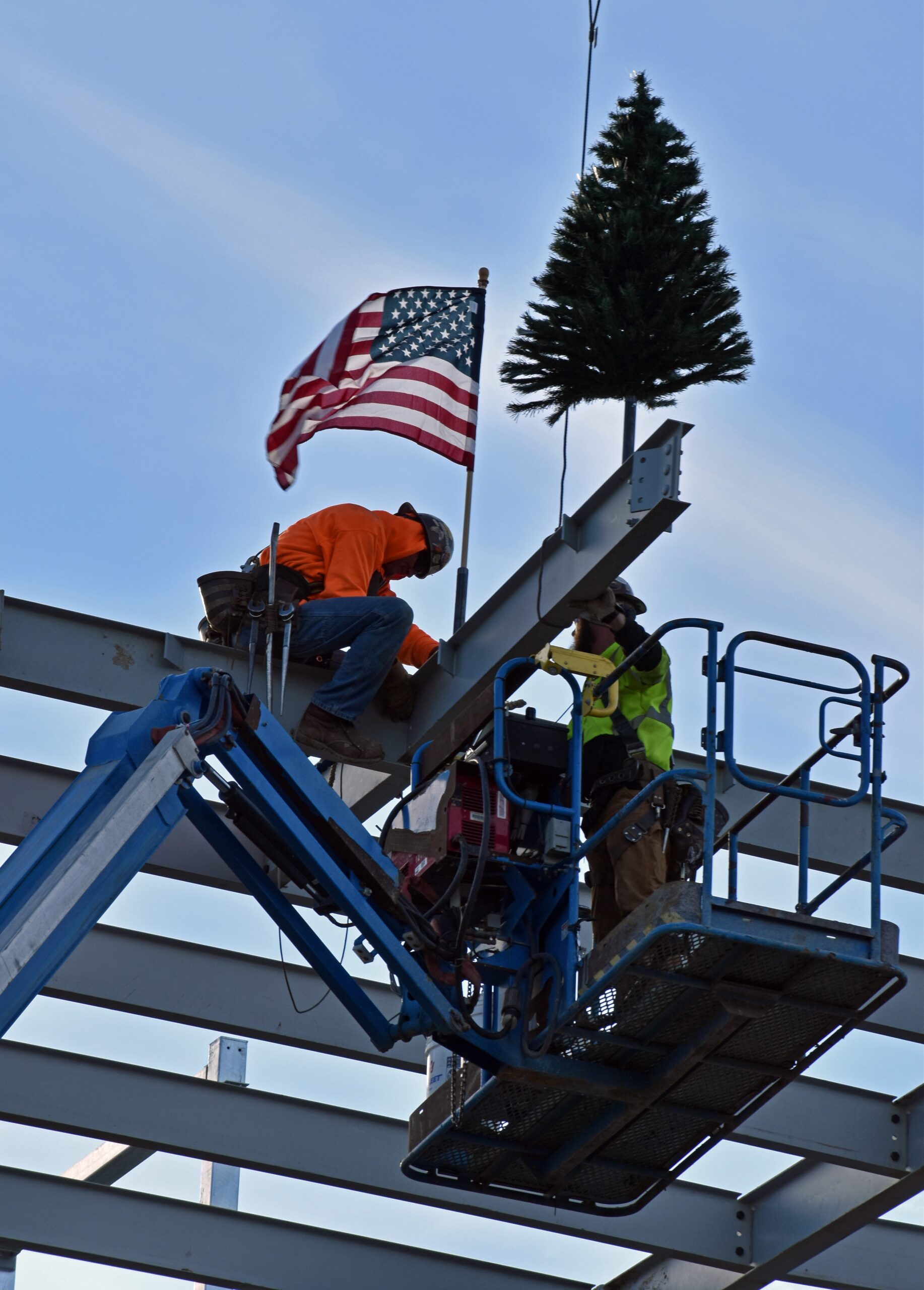 ‘Topping out’ ceremony marks milestone for new Mulberry Clinic