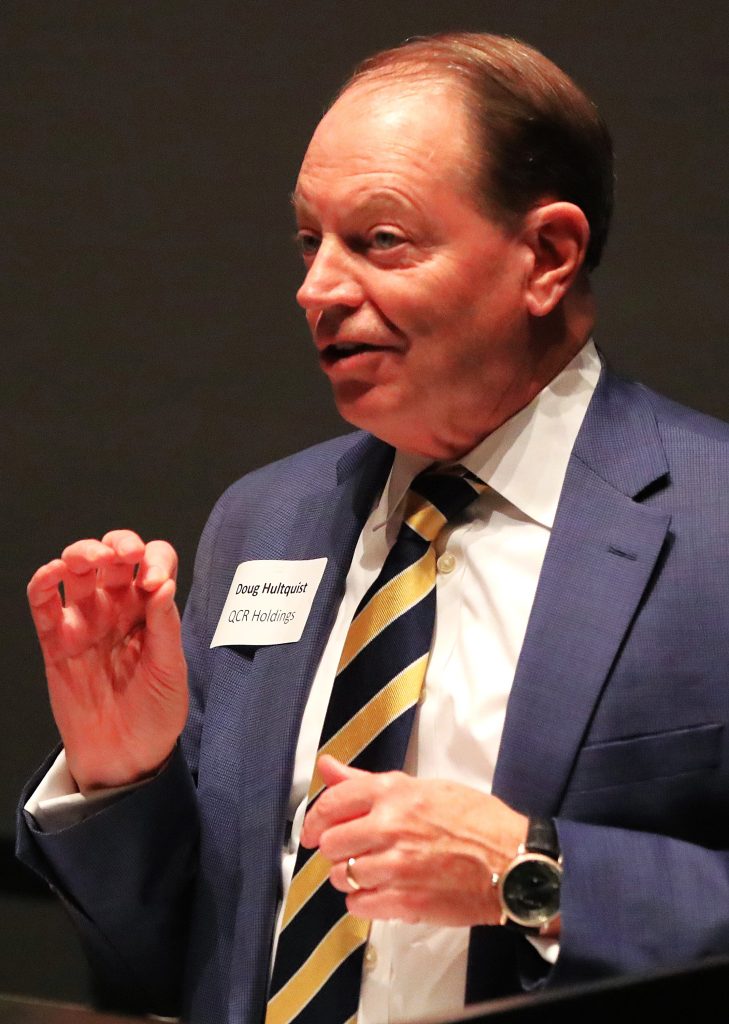 Laughter, goldfish, fun on ‘90 Ideas in 90 Minutes’ menu