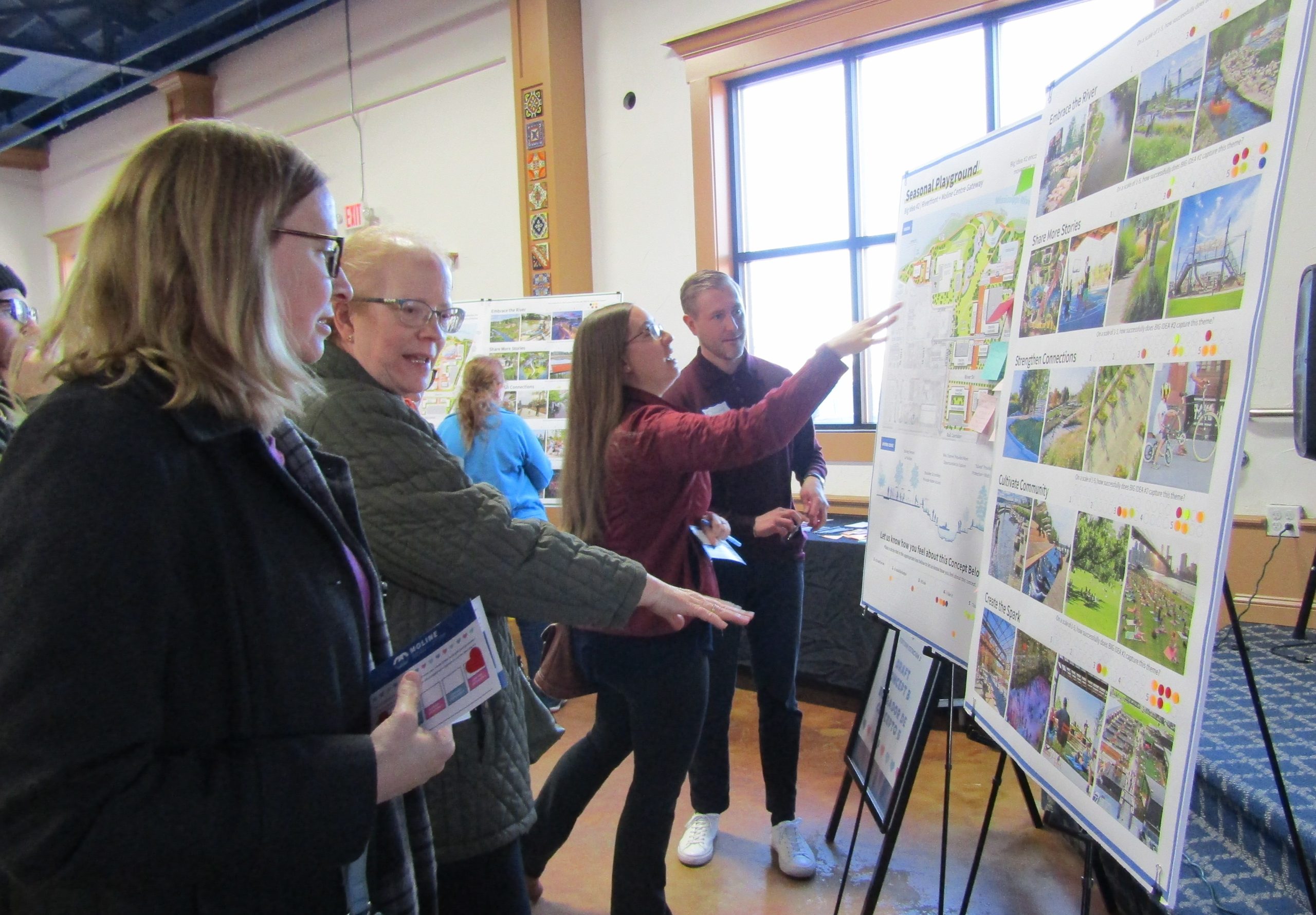 Moline residents see 3 finalist plans for new riverfront