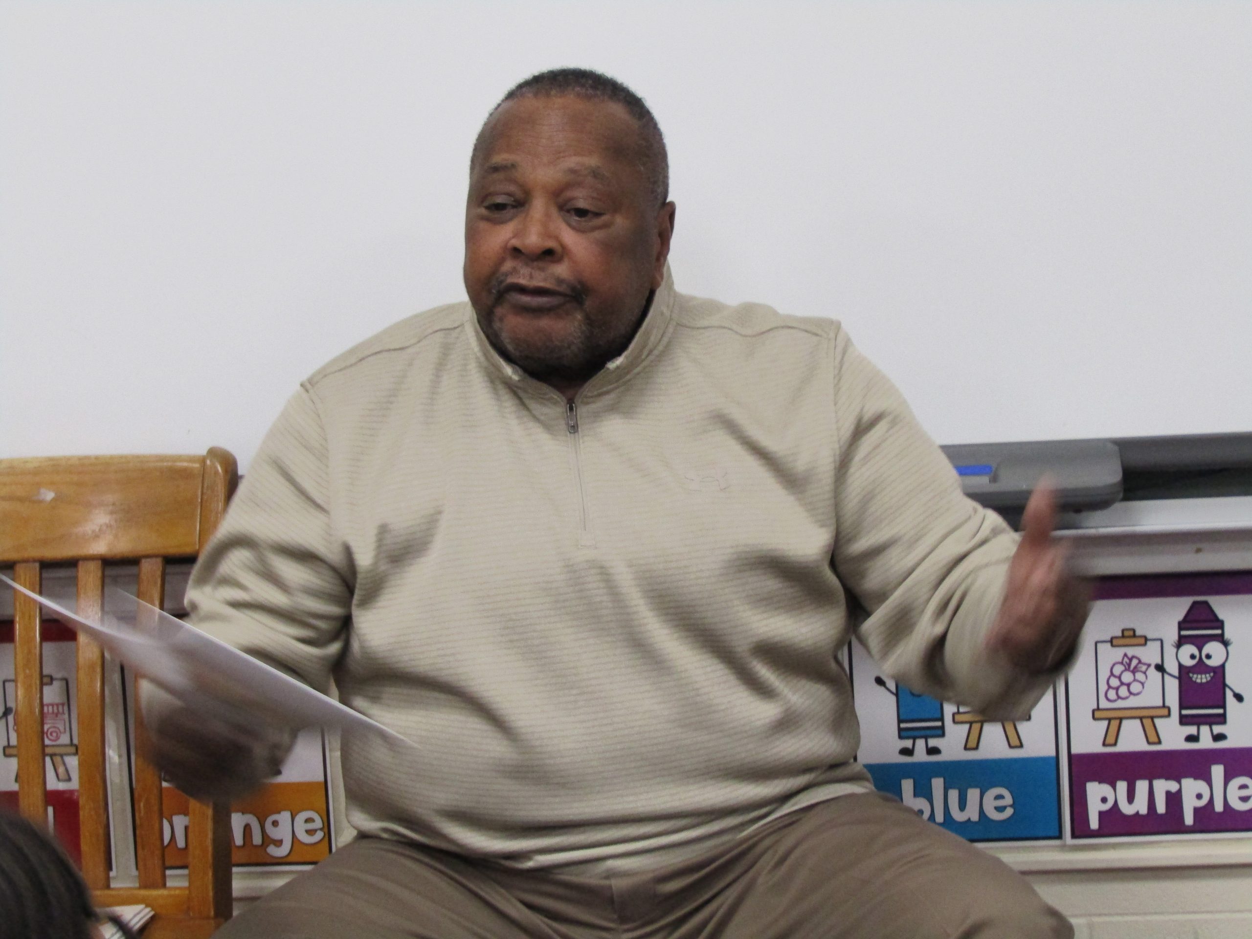 QC leaders help children ‘Read Across America’