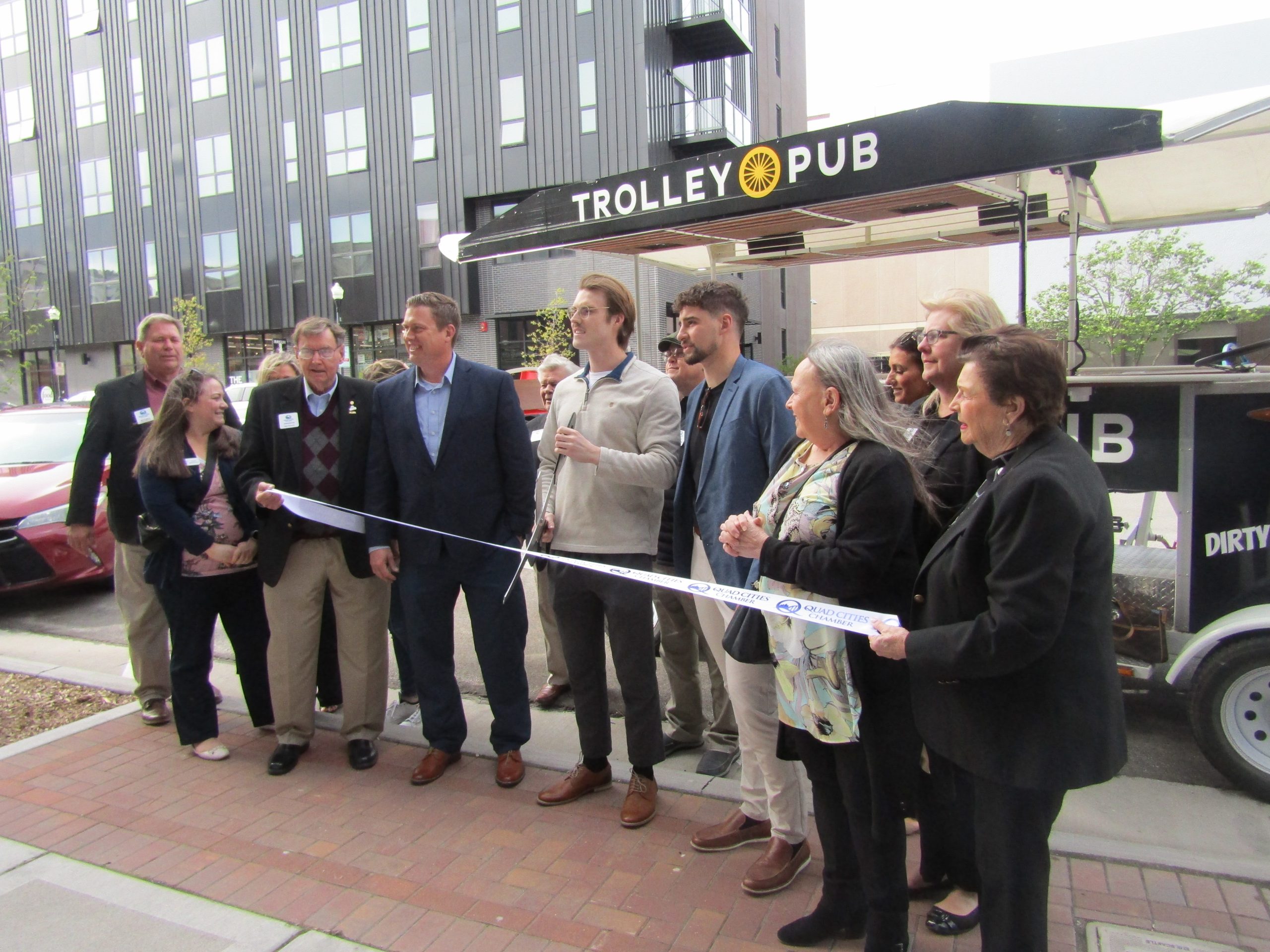 Pedal power: Trolley Pub Quad Cities opens for business